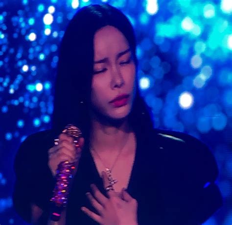 Kejutan Heize Bagikan Album Eksklusif Untuk Penonton Di Kostcon Jakarta 2025