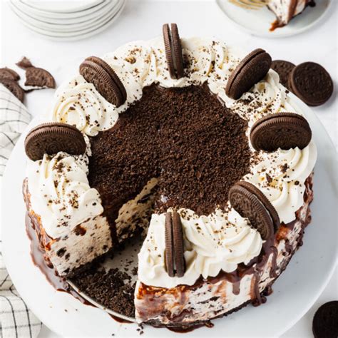 Chocolate Oreo Ice Cream Cake