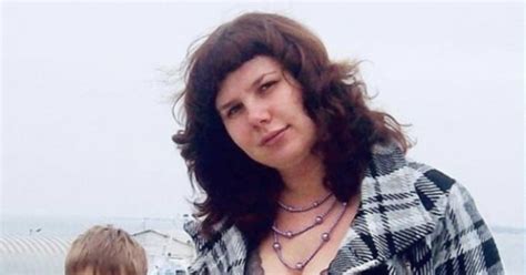 Marina Tradisce Il Marito Col Figliastro E La Storia Sconvolge L