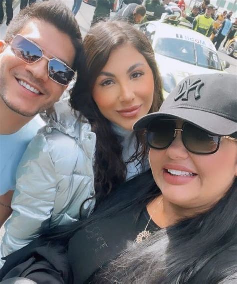 Ex Sogra Apaga Fotos Com Arthur Aguiar E Lamenta Pela Filha Queria