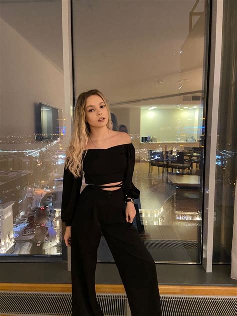 Alina Lifestyle Likrugovykh Instagram Photos And Videos Instagram Photo