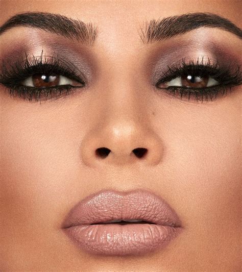Kim Kardashian Smokey Eye Tutorial