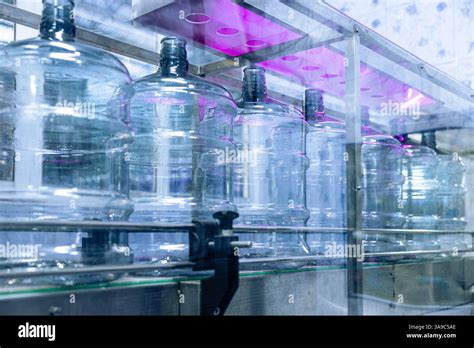 Uv Light Disinfection System Bottle Sterilization Process For Health