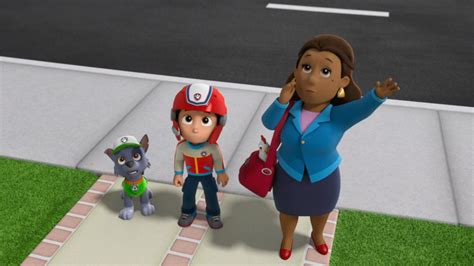 پرورش کودک دوزبانه و دانلود کارتون انگلیسی و زبان اصلی نی نی کارتون