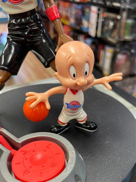 Michael Jordan And Elmer Fudd Complete Vintage Space Jam Playmates