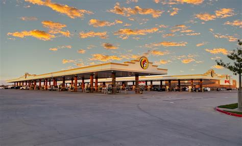 24 Hours At Buc Ees We Ate Our Way Through The Worlds Largest And