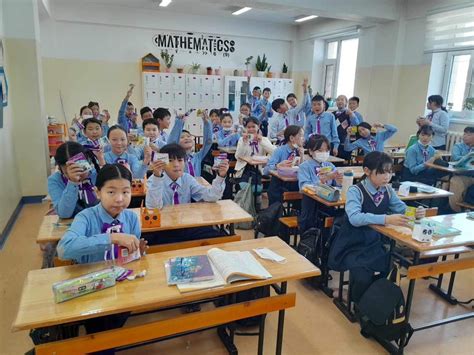 НЕБ ийн 152 дугаар сургууль 7Б анги хамт олон