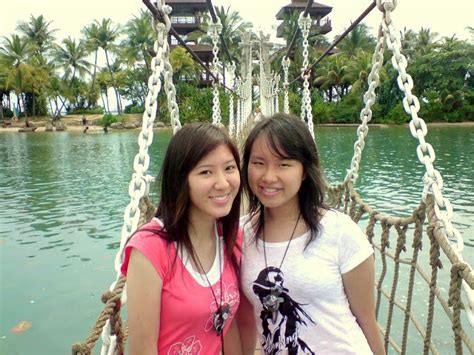 Beautiful And Hot Girls Wallpapers Singapore Girls