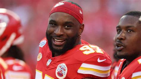 Chiefs News Felix Anudike Uzomah Filmed Training With Kc Great