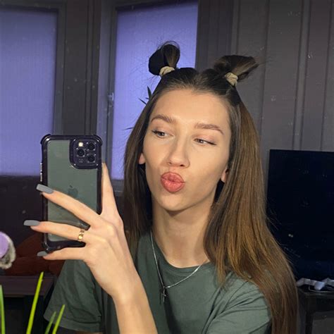 Onlyfans Tessie Free Model Profile Photos And Links Erotic Beauties