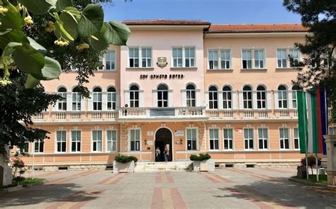 Продължават иновациите в СУ Христо Ботев във Враца