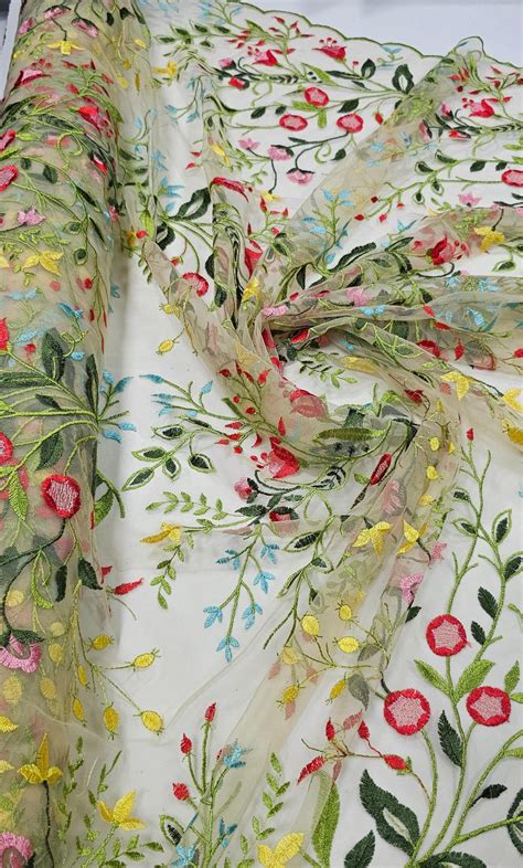 Tule Bordado Multicolor Primavera Modelo A2 Só Tecidos Todo Site Em