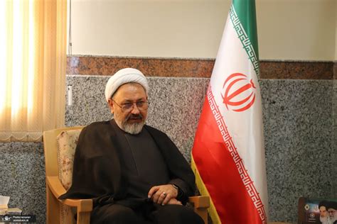 تسلیت عباس کمساری به سید حسن خمینی در پی درگذشت آیت الله موسوی بجنوردی