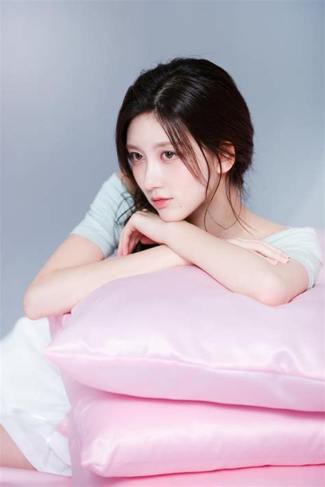 240210 Gaeul Starship Naver Post Update Ive 2024 Seasons Greetings A Fairys Wish Behind