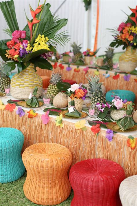 Elegant Hawaiian Themed Party