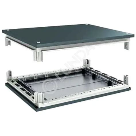 Комплект крыша и основание для шкафов Cqe 600х400 мм Dkc купить от 29413 руб Lunda