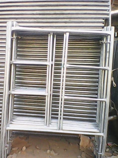 Brand New Scaffolding Frame Set Commercial And Industrial Construction