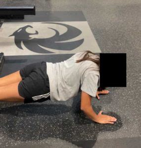 Positions Progressions Patience A Better Approach To Push Ups For Female Athletes