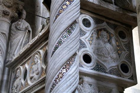 Tombs In Naples 1324 33