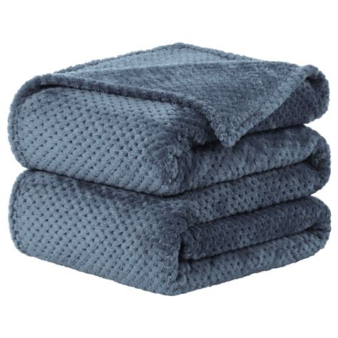 Bargains Flannel Fleece Velvet Blanket Soft Polyester Blanket