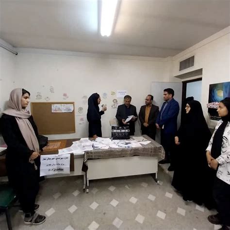 بهار برپایی نمایشگاه نقاشی و کارگاه آموزشی ویژه افراد جامعه هدف توسط مرکز سلامت روان نگاه نو به