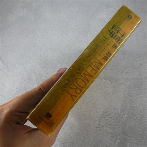 【貳扌殿】cd 姜育恆往事回味精選 1999 華納 附側標，破損用膠帶黏住，塑膠外盒，泛黃 Yahoo拍賣