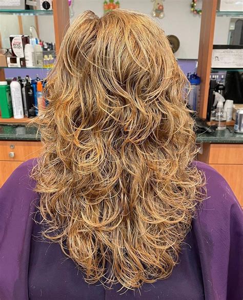 30 Top Trending Layered Hairstyles Sure To Impress Layered Curly