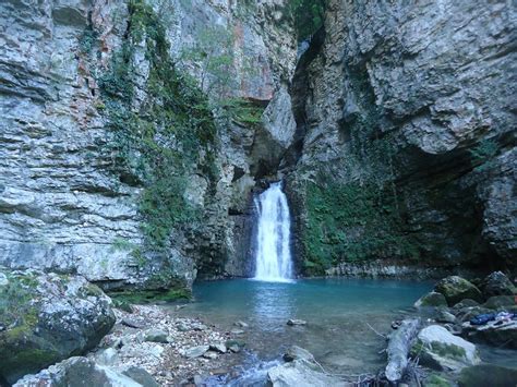 ბალდის კანიონის ბუნების ძეგლი მარტვილის რაიონი • About Ge