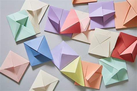 간단한 종이 접기 높은 해상도 운 뉴트로 배경 일러스트 및 사진 무료 다운로드 Pngtree