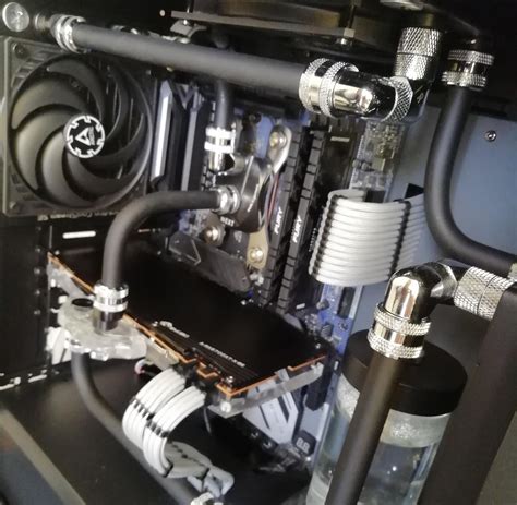 first custom loop r watercooling