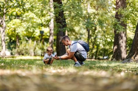 Premium Photo Research And Learning In Nature