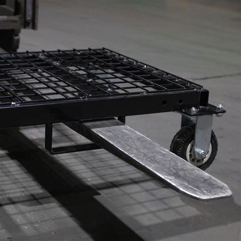 Industrial Rolling Platform Base Titan Attachments