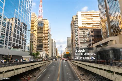 파울리스타 애비뉴 도시의 금융 중심지 상파울루 브라질의 주요 장소 중 하나 거리에 대한 스톡 사진 및 기타 이미지 거리