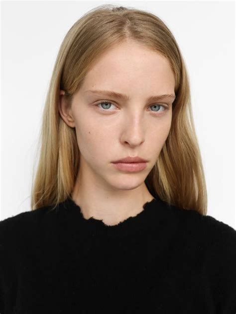 Abby Champion Model Profile Photos Latest News