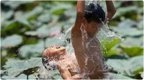 සුන්දර බාලේ සන්ධ්‍යා කුමුදිනී ලේකම්ගේ ඕක්ලන්ඩ් ශ්‍රී Lankanz