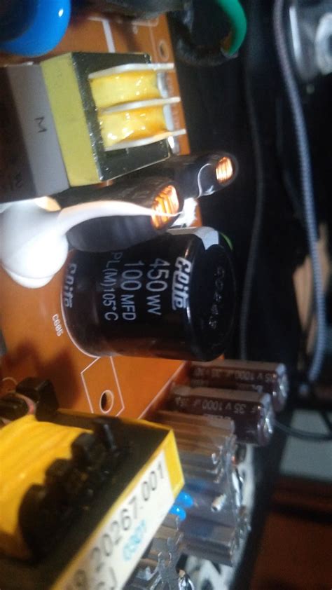 What Is The Capacitance Of This Capacitor R Askelectronics