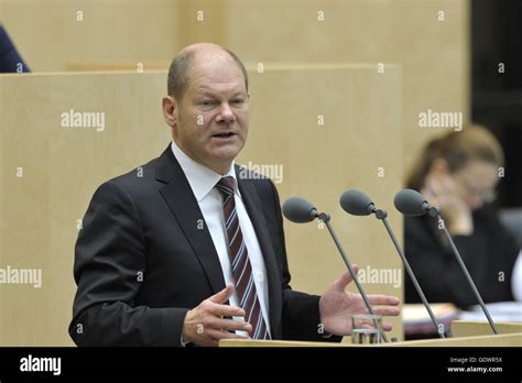 Olaf Scholz Hi Res Stock Photography And Images Alamy