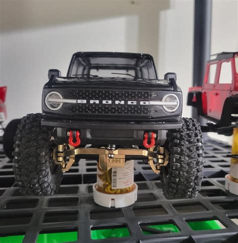Injora Brass Rims And Brass On The Axles Injora 64mm Crawler Tires For