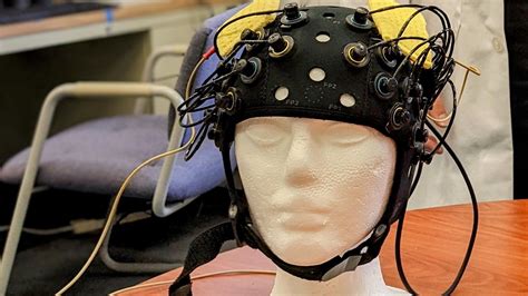 Put On Your Thinking Cap Mild Electrical Stimulation Could Boost