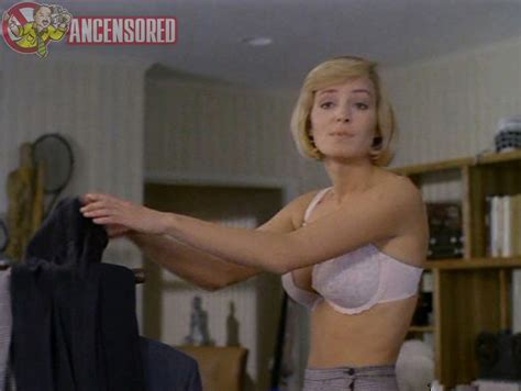 Naked Heidi Sorenson In Spies Like Us