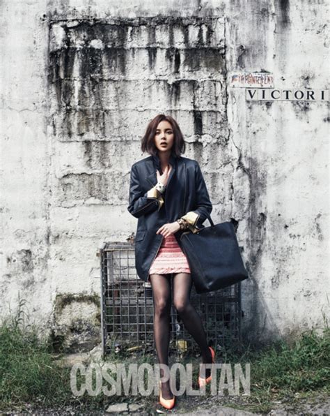 Park Shi Yeon Poses For The February Issue Of “cosmopolitan” Soompi