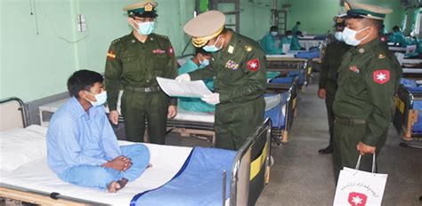 တပ်မတော်ဆေးရုံများ၌ အရာရှိ၊ စစ်သည်၊ မိသားစုများနှင့် ဒေသခံပြည်သူများအား ကျန်းမာရေး စောင့်ရှောက်မ