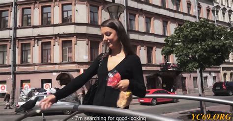 Wonderful Floosy Aubrey Gets Fingered Eporner