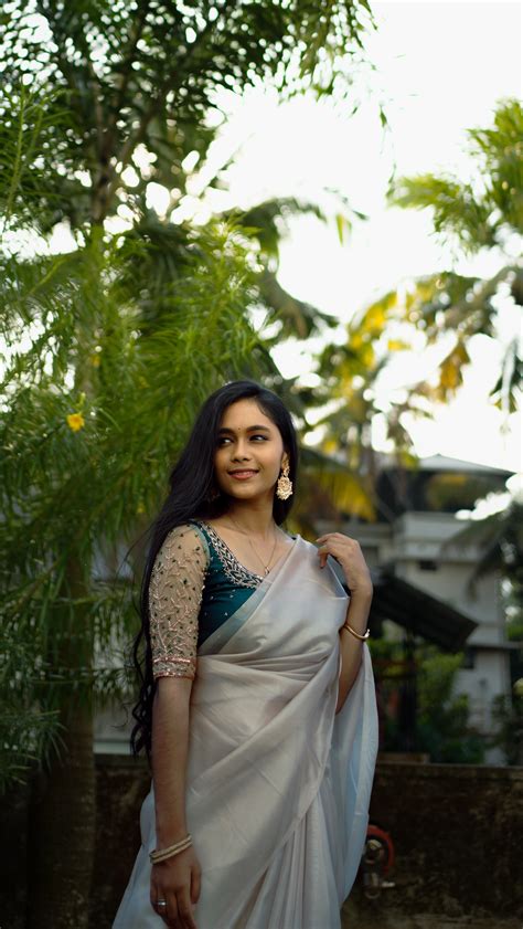 Shivani Menon Shivanimenonofficial • Instagram Photos And Videos
