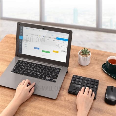 Wholesale 2 4g Wireless Numeric Keyboard Portable 35 Keys Financial Accounting Office Keyboard