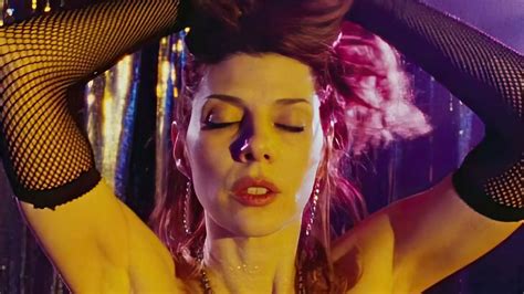 Marisa Tomei Bio Age Young Pictures Relationships Oscar 2025