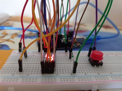 Seven Segment Display Counter With Arduino Uno Prgmine