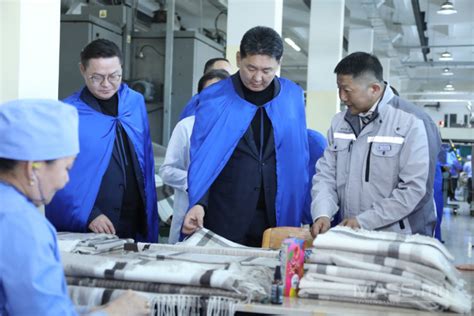 “Цагаан алт” хөтөлбөрийг 2 2 их наяд төгрөгөөр санхүүжүүлэхээр төлөвлөжээ Хүнсний хувьсгал