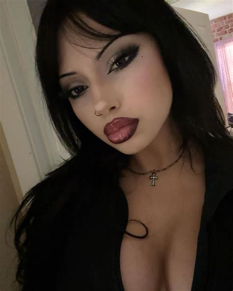 Pin By ~•paulina•~ On Makeup In 2025 Pretty Makeup Looks Cute