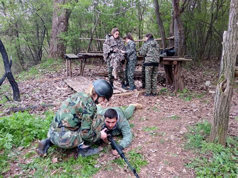 РУСЕНСКИЯТ УНИВЕРСИТЕТ ОТКРИВА ИНТЕРАКТИВНО СТРЕЛБИЩЕ Вестник Земеделска техника